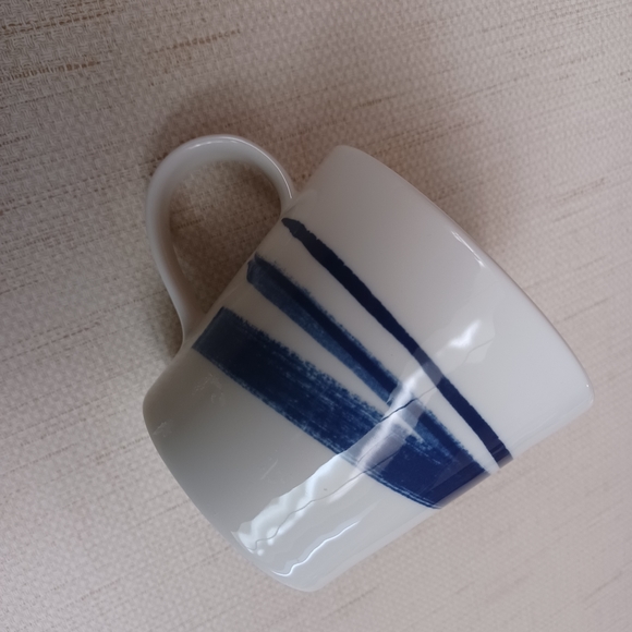 Royal Doulton | Kitchen | Royal Doulton Pacifica White Blue Stripe ...